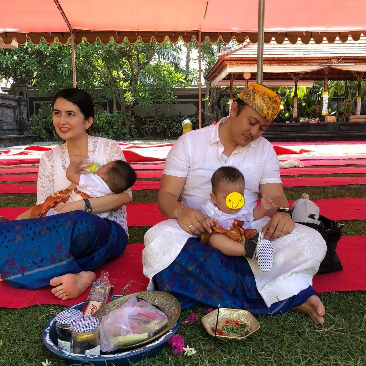 6 Tahun Menikah, Ini 6 Potret Keluarga Kecil Kadek Devie yang Harmonis ...