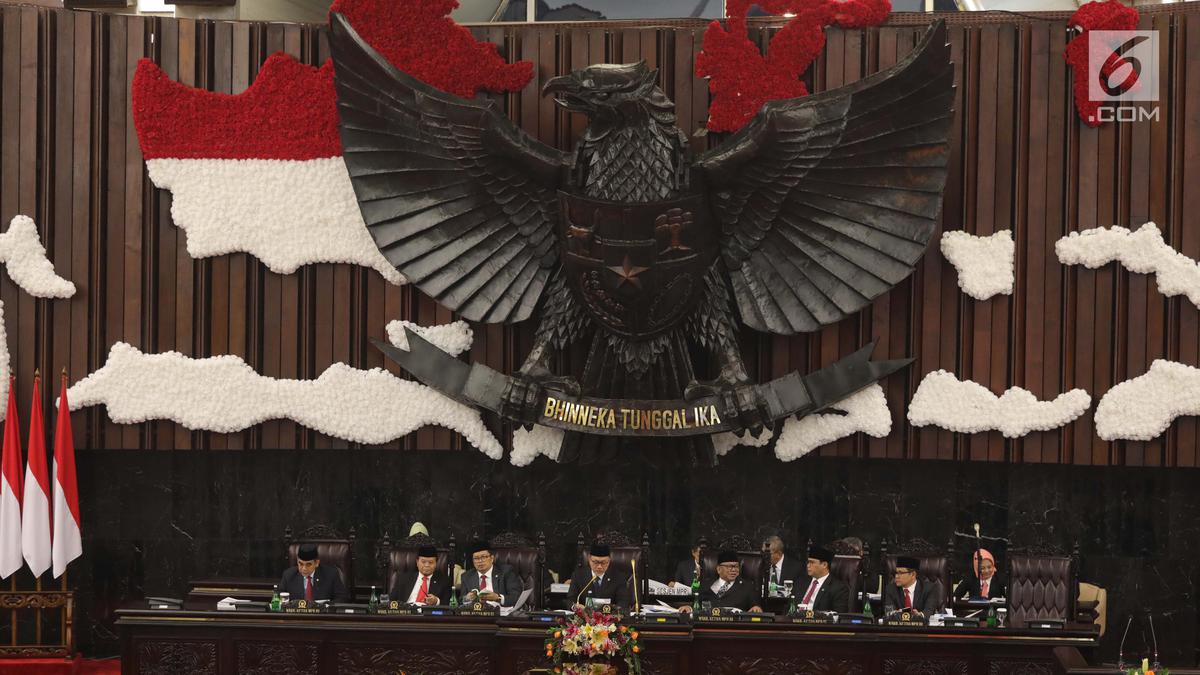 FOTO: Sidang Paripurna Terakhir Anggota MPR Masa Jabatan 2014-2019 ...