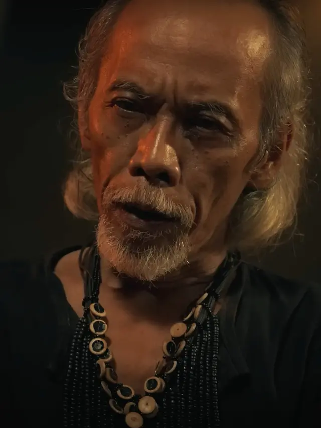 6 Tokoh Penting Film Jurnal Risa, Prinsa Mandagie Kesurupan Arwah Saat ...