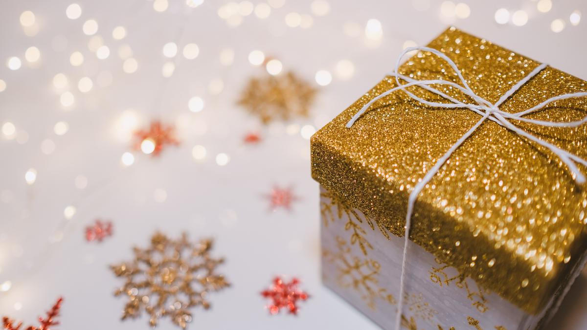 Intip 5 Inspirasi Membuat Sendiri Hadiah Natal untuk Kekasih ...