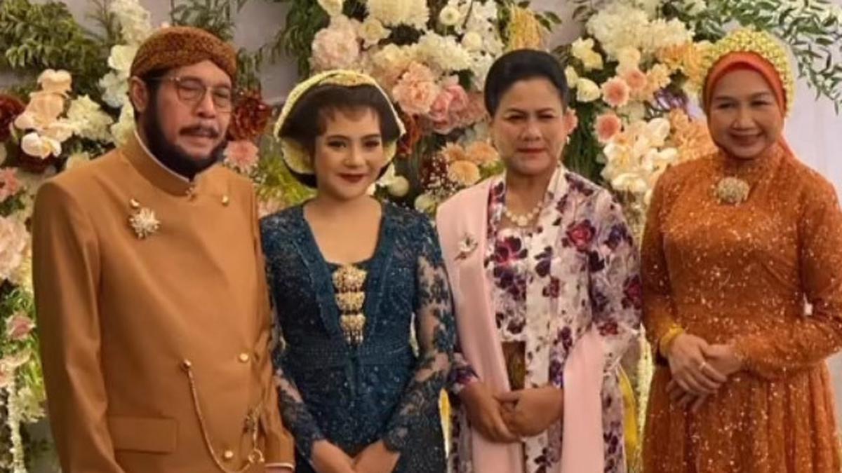 8 Potret Siraman dan Pengajian Anak Mantan Hakim MK Anwar Usman Sebelum ...