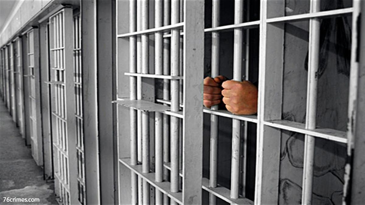 Tahanan Kejari Kabur, Basrief: Kejaksaan Bertangung Jawab - News ...