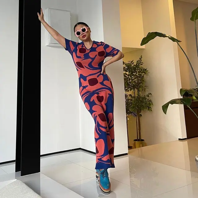 Dipuji Makin Langsing, Ini 6 Potret Terbaru Titi DJ di Usia 55 Tahun - Hot Liputan6.com