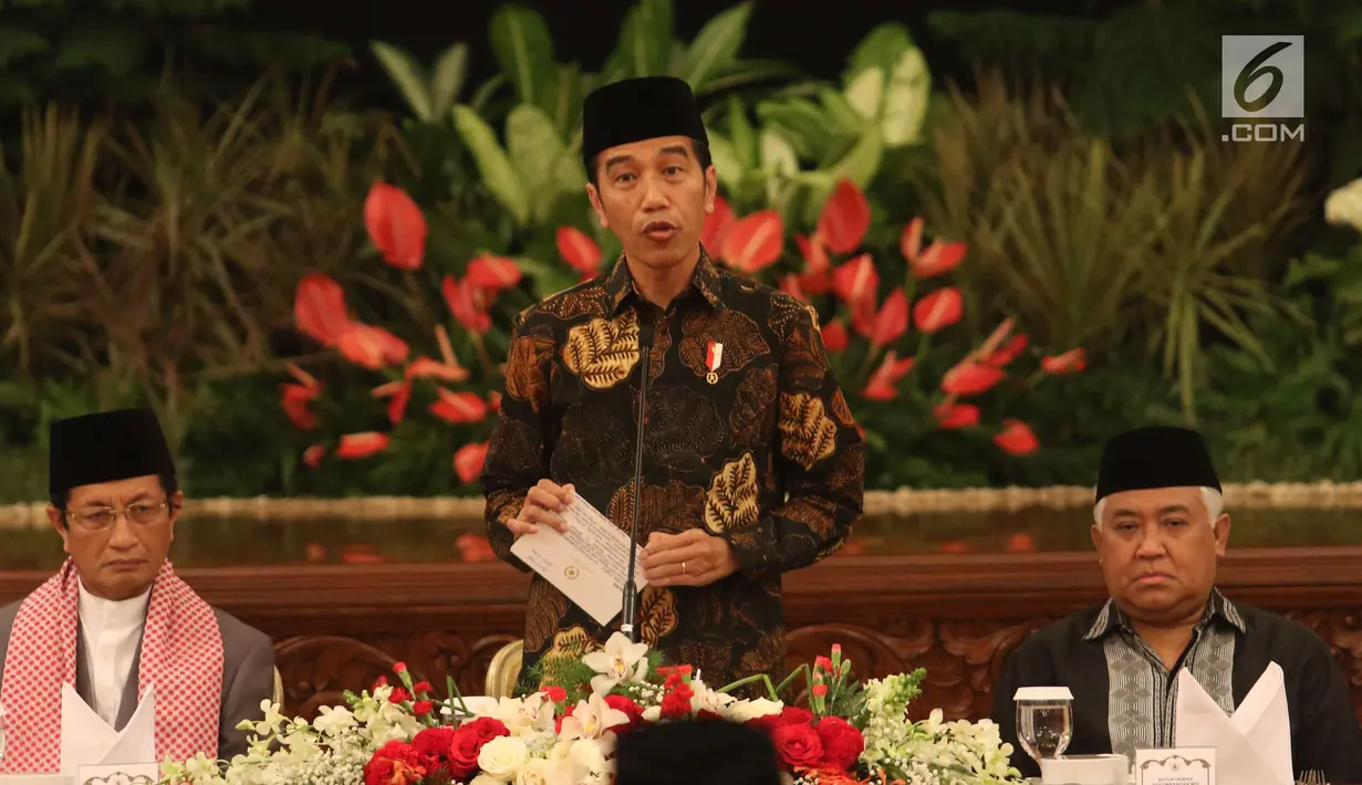 FOTO: Hari Kedua Ramadan, Jokowi Buka Puasa Bersama Tokoh Agama dan ...