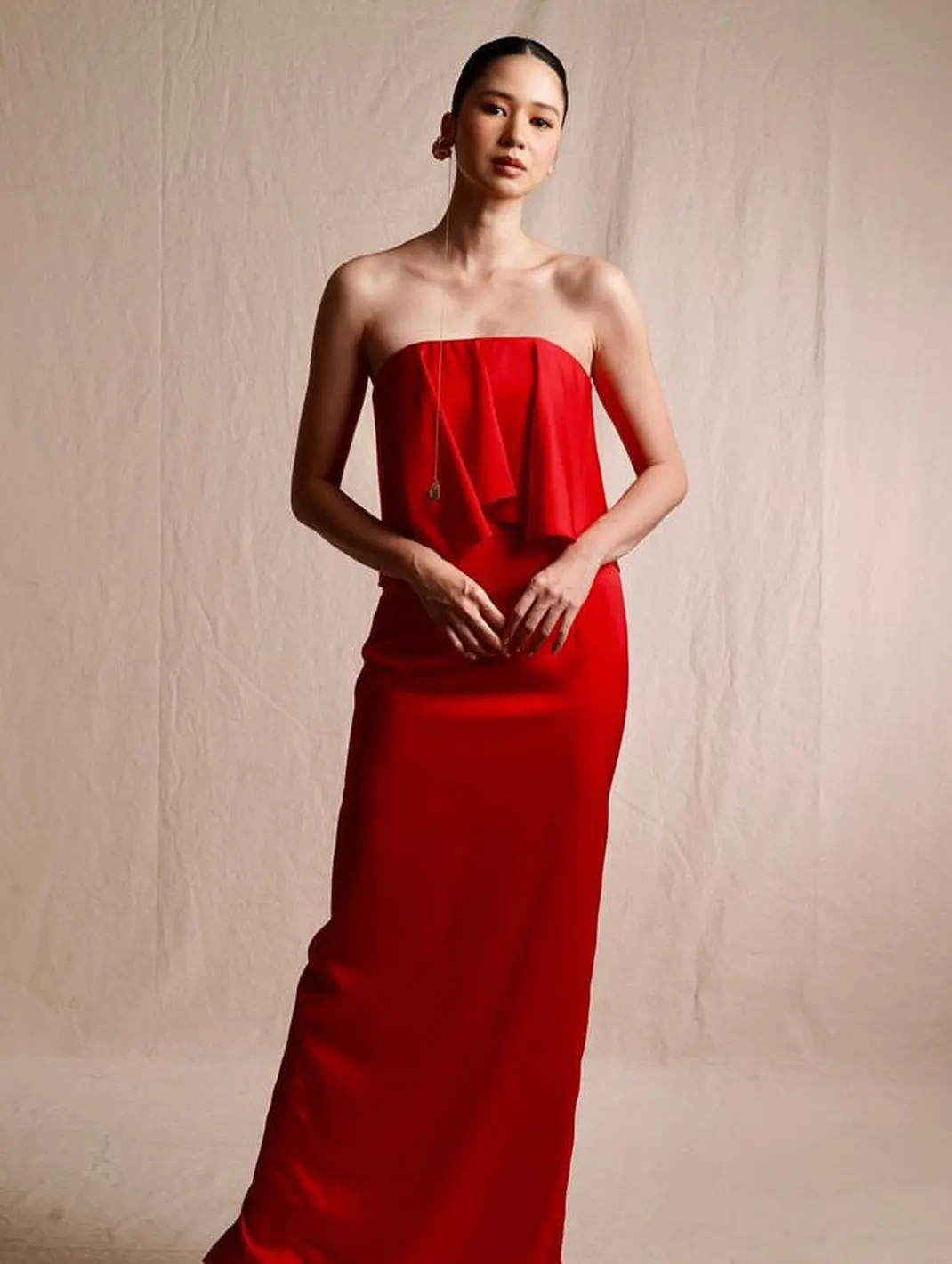 8 Inspirasi Dress Merah untuk Perayaan Imlek yang Dikenakan Artis ...