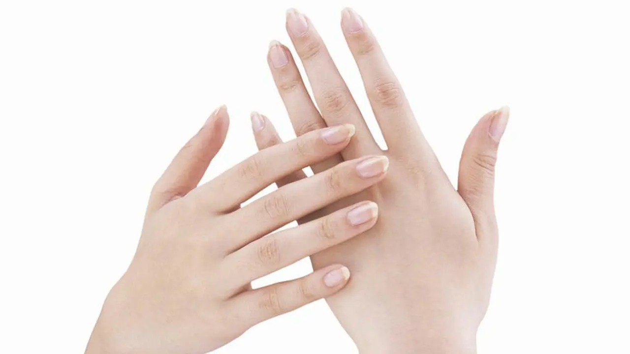 4 Tips Perawatan untuk Kulit Tangan Kering Agar Kembali Indah ...