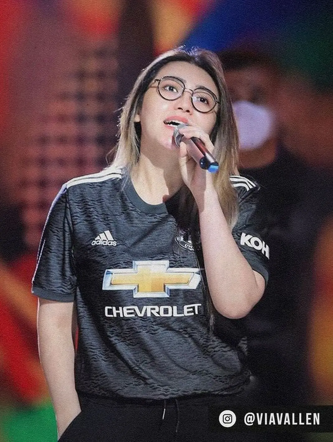 Potret Via Vallen Jadi Fans Berat Manchester United, Awalnya Kepincut ...
