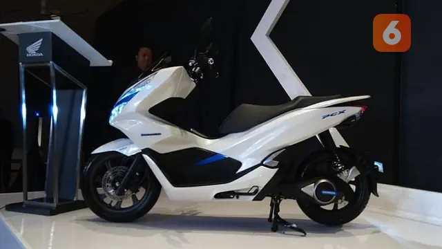 Honda Luncurkan PCX Listrik, Yamaha: Kami Menunggu Infrastrukturnya ...