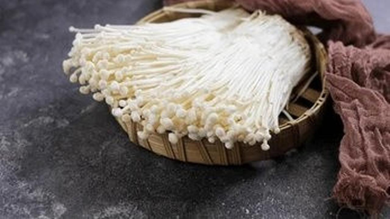 Cara Masak Jamur Enoki, Lengkap dengan Resep dan Tips Membersihkannya