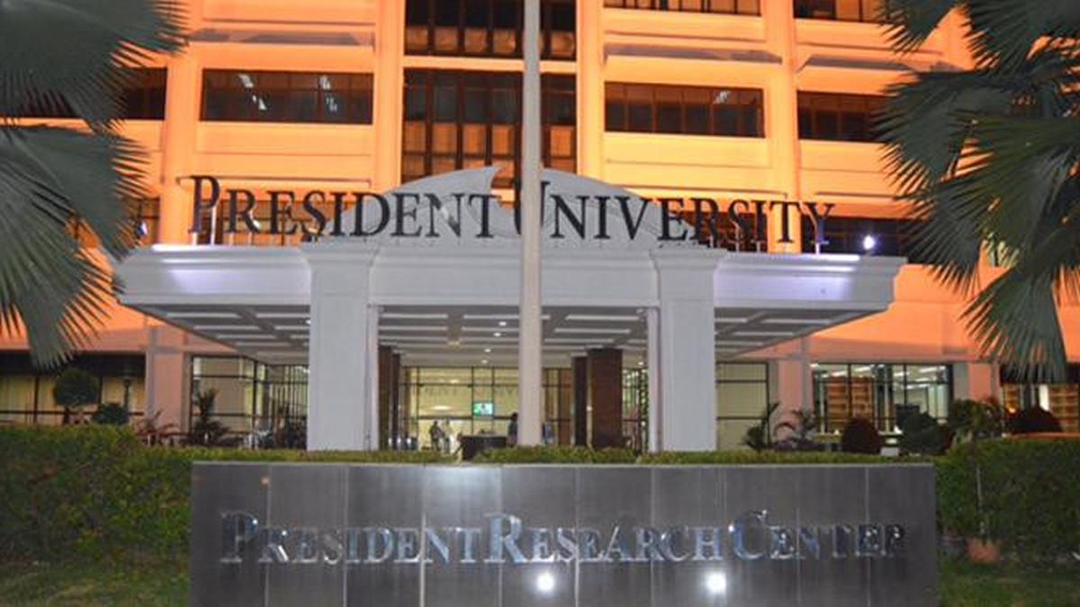President University Cetak Rekor Lulusan Terbaik - News Liputan6.com