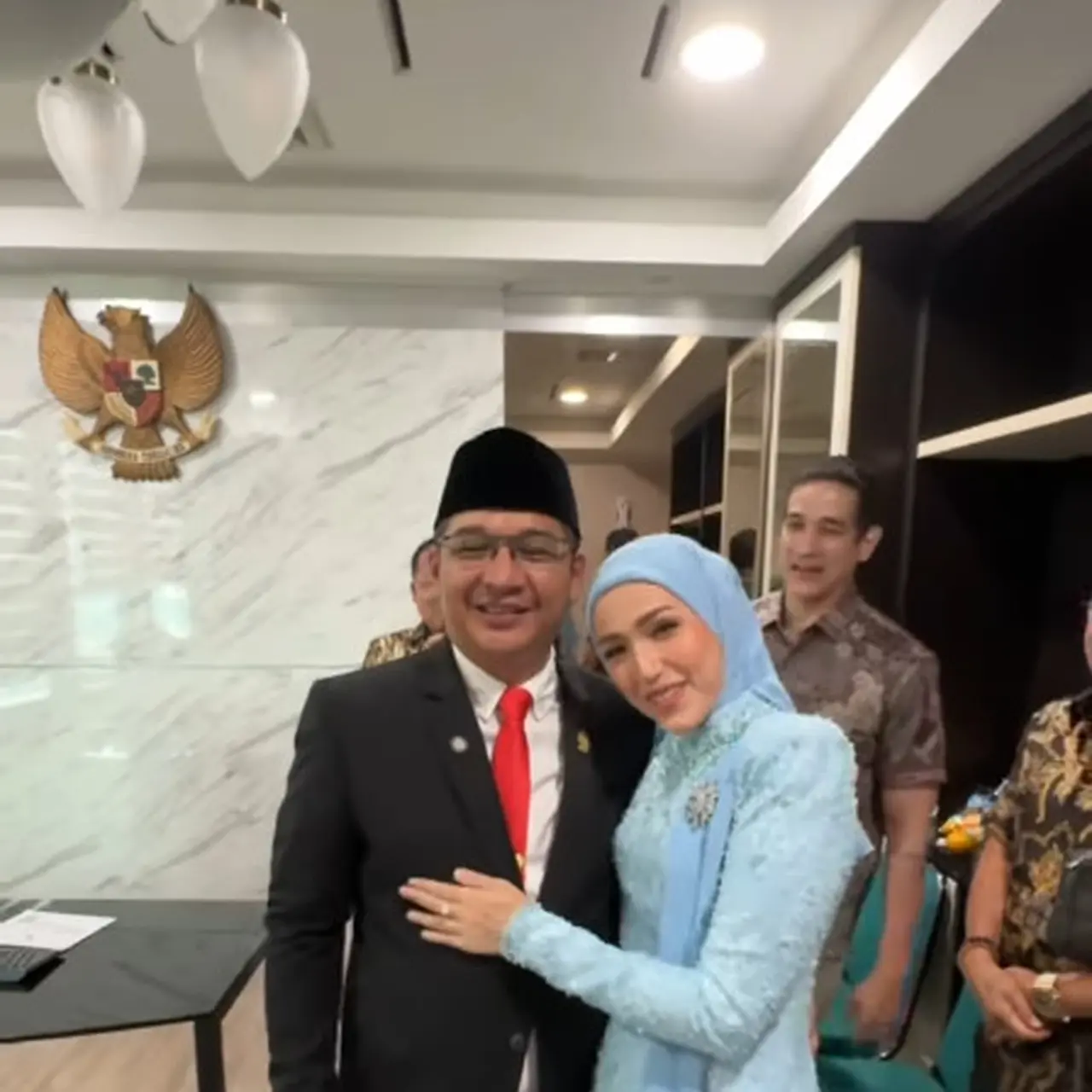 Potret 6 Artis Dampingi Suami Dilantik Jadi Anggota DPR RI Periode 2024 – 2029 - Hot Liputan6.com