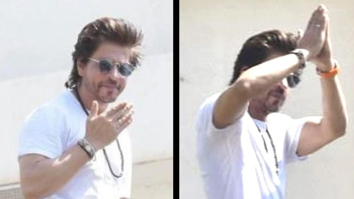 Gaya Shah Rukh Khan Sapa Fans pada Hari Lebaran Idul Fitri 2023, Si ...