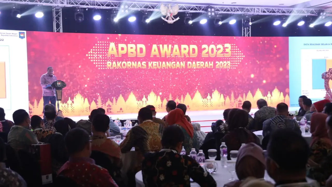 Realisasi APBD Tertinggi, Kemendagri Beri Penghargaan ke Kepala Daerah - News Liputan6.com