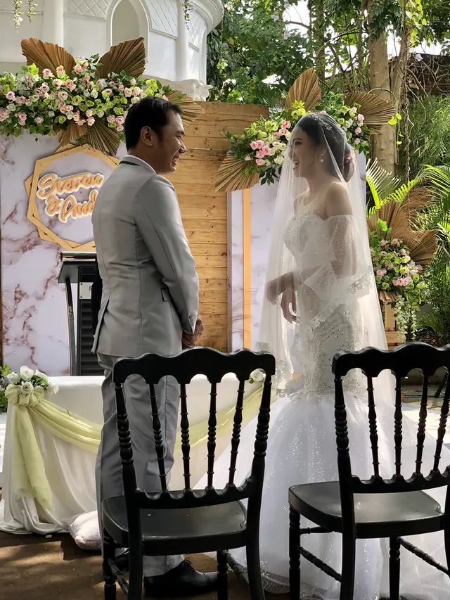 Andela Yuwono Eks JKT48 Menikah dengan Penggemarnya Sendiri - ShowBiz ...