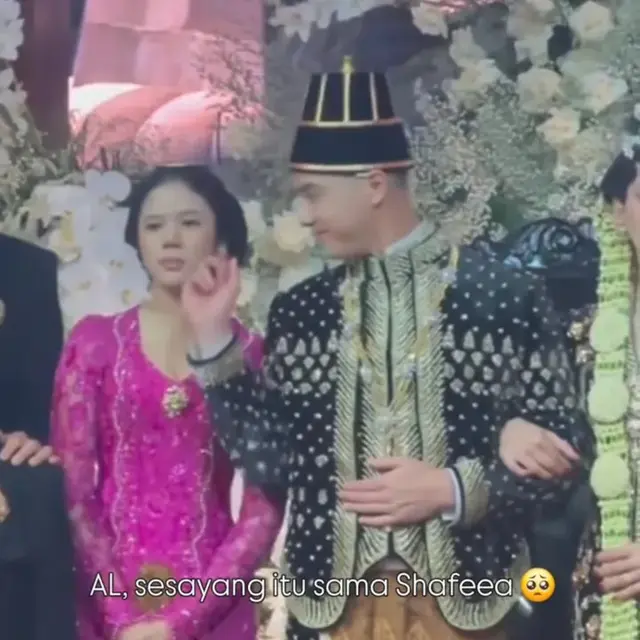 Viral Potret Al Ghazali Cium Kening Safeea di Pelaminan Ngunduh Mantu, Jadi Bukti Sang Kakak ...