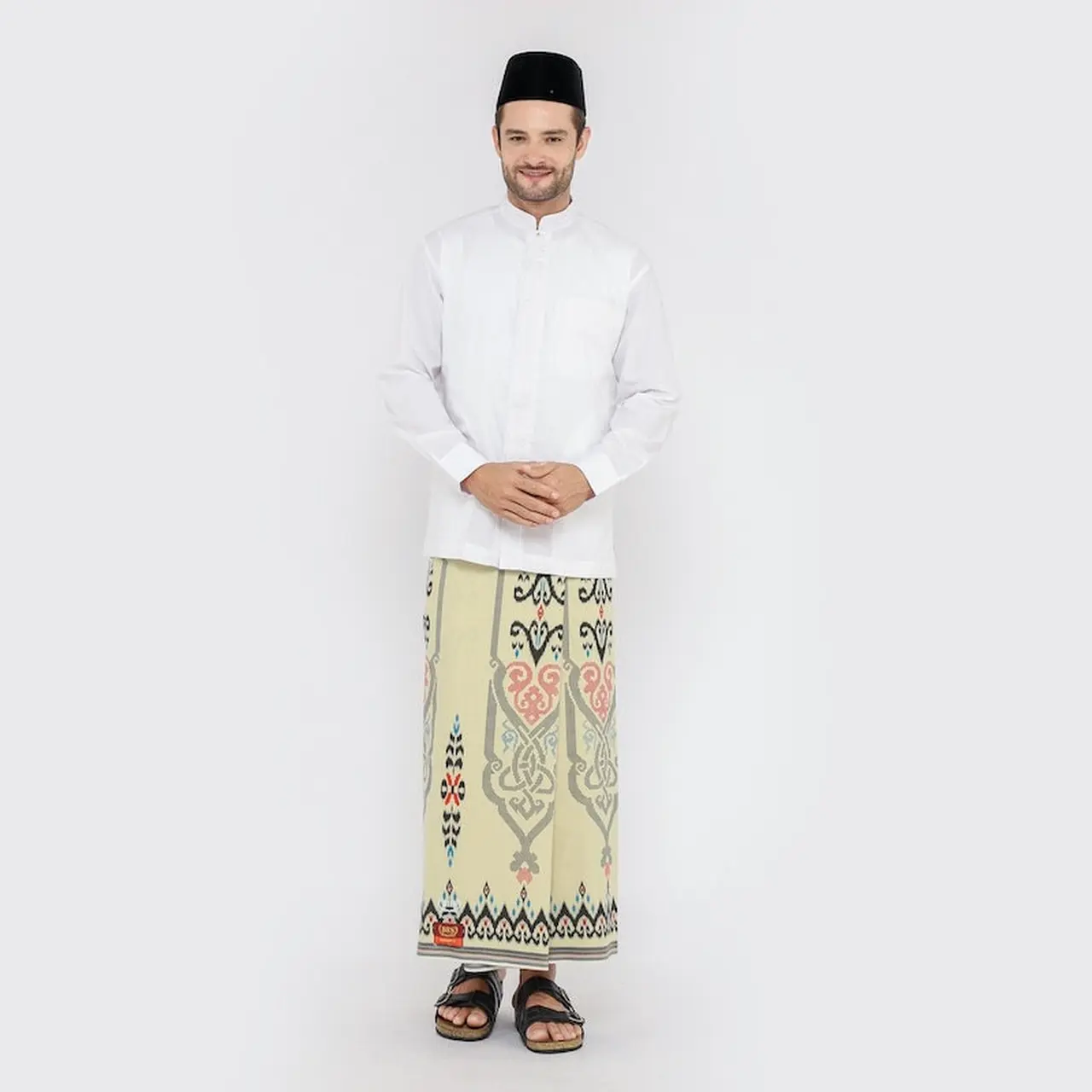 Upgrade Gaya dengan 10 Sarung Terbaru 2025, Makin Stylish dan Berwibawa ...