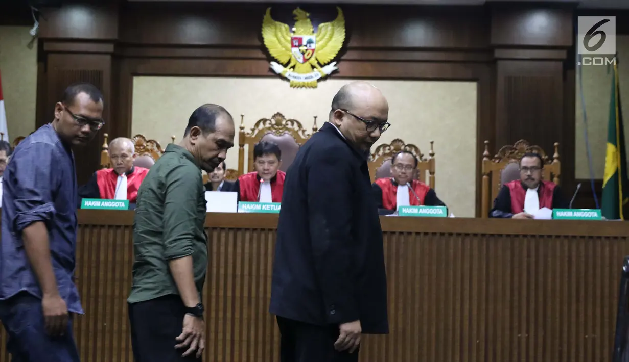 FOTO: Novel Baswedan Jadi Saksi di Sidang Lucas - Foto Liputan6.com