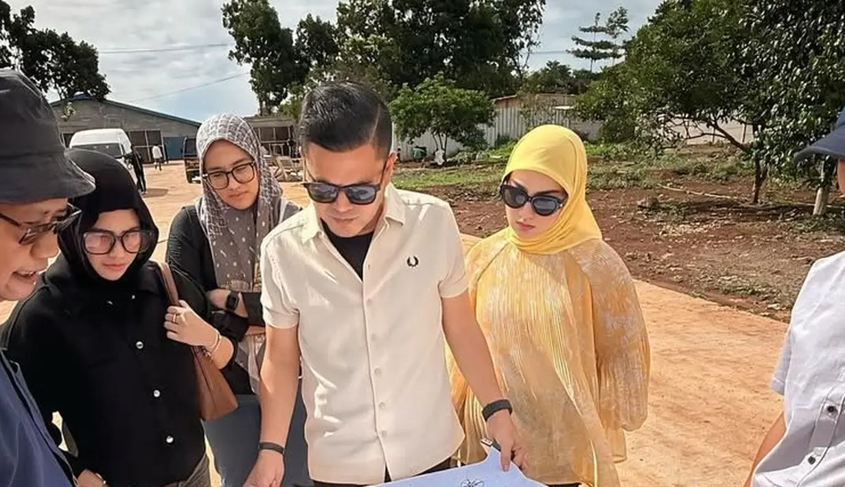 Potret Irish Bella Temani Haldy Sabri Mantau Proyek, Dikenal Tajir ...