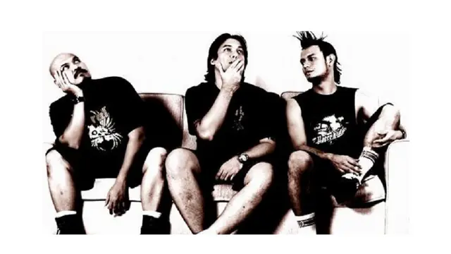 7 Lagu Wajib di Konser Netral - ShowBiz Liputan6.com