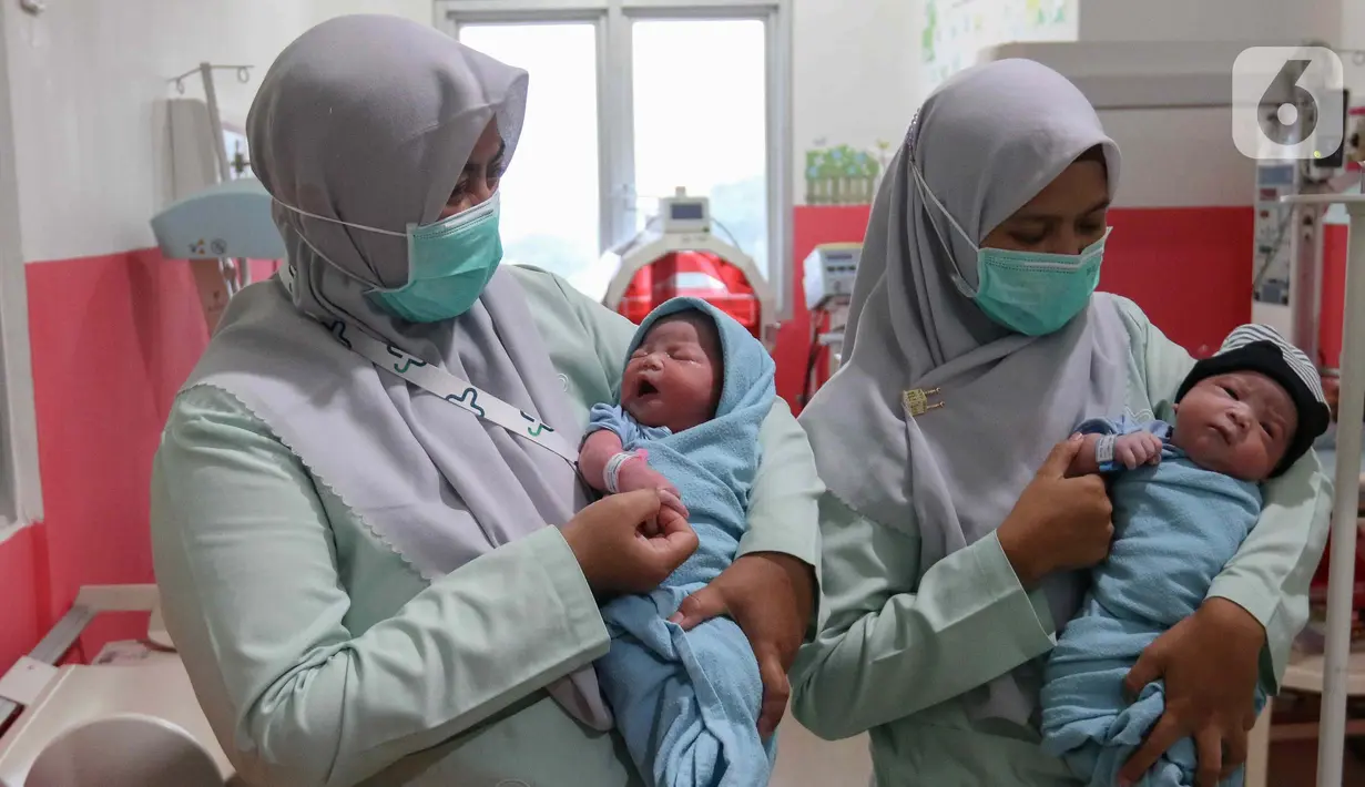 Istimewa, Bayi-Bayi Ini Lahir di Tahun Kabisat - Foto Liputan6.com