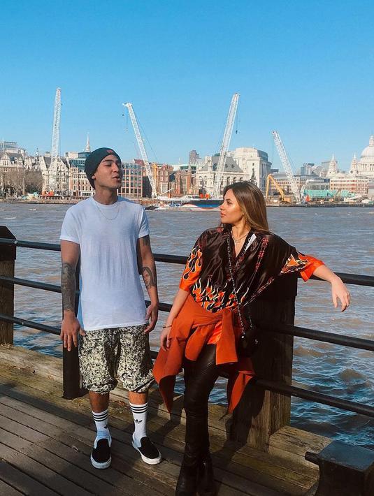 FOTO: Sering Dikira Pacaran, Beginilah Potret Kompak Axel Matthew dan ...