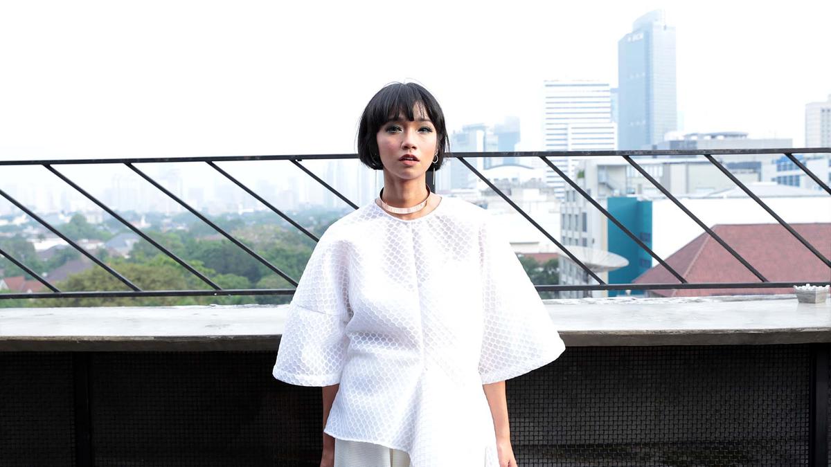 Usung Identitas Baru, Intan Ayu Ganti Nama Tanayu - Entertainment ...