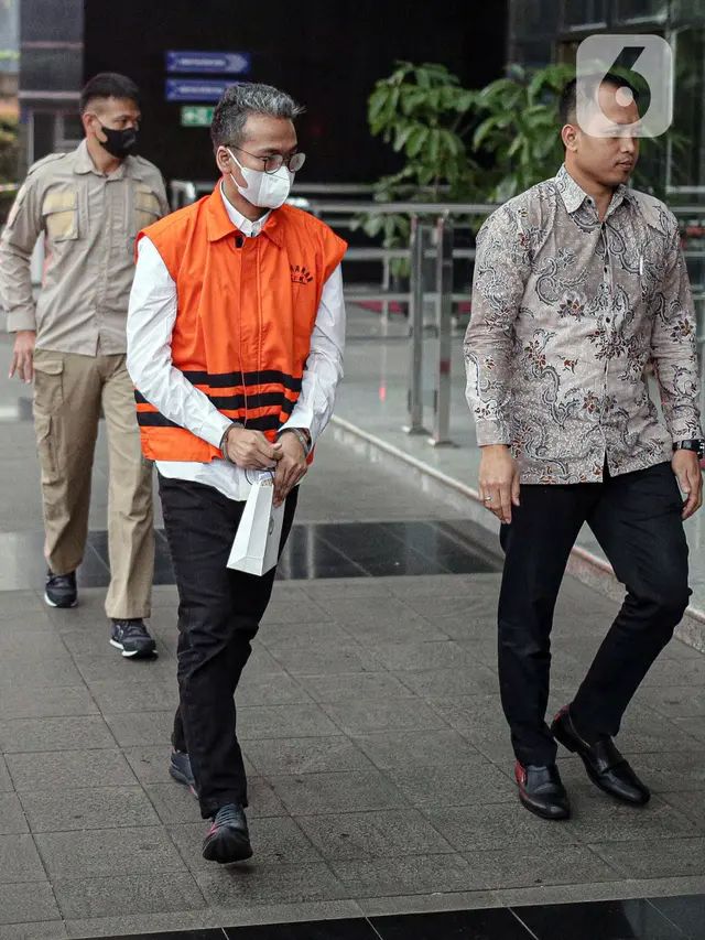 Mantan Bupati Bangkalan Latif Imron Divonis 9 Tahun Penjara, Harta Disita Bila Tak Bisa Bayar Rp ...