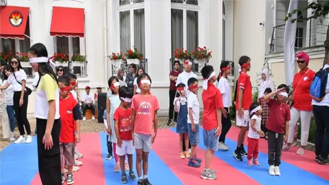 2 Pemuda Indonesia Keturunan Prancis Jadi Pengibar Bendera di Upacara ...