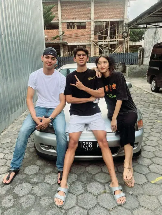 Potret Harmonis Keluarga Attar Syach dan Duta Sheila On 7, Saudara Ipar ...