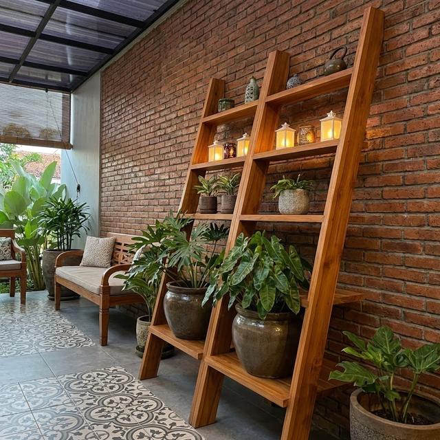 10 Model Teras dengan Rak Vertikal Serbaguna, Inspirasi Teras Sempit ...