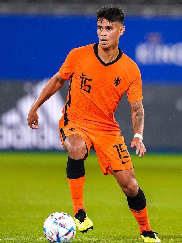 Mees Hilgers yang Kini Jadi Rebutan 3 Raksasa Liga Belanda, Sayang ...