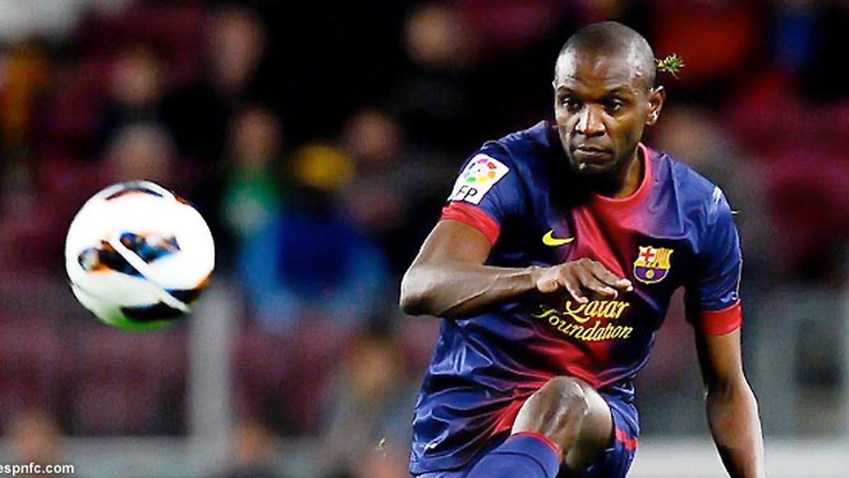 Abidal Mungkin Dilepas Barca - Bola Liputan6.com