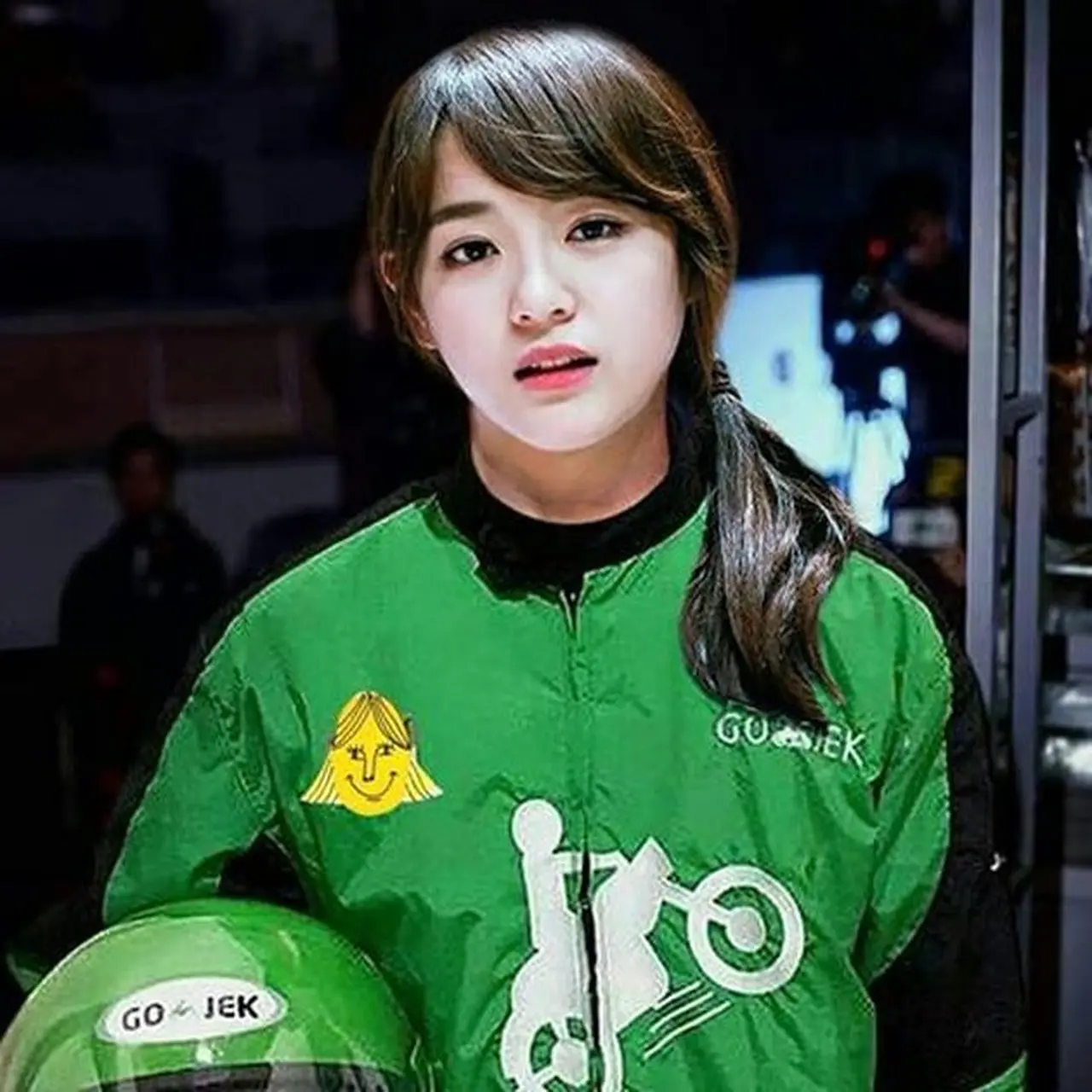 6 Editan Foto Artis Cewek Jadi Driver Ojek Online Ini Bikin Ngakak ...