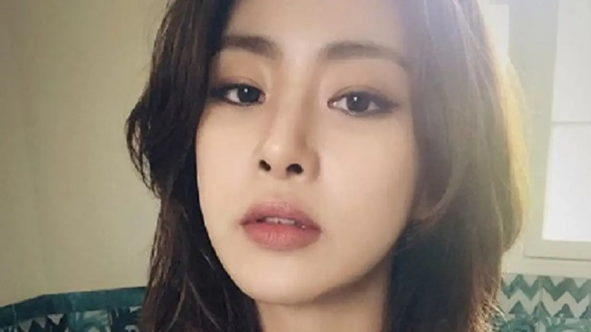 Berita Kang Sora Hamil Anak Kedua Hari Ini - Kabar Terbaru Terkini | Liputan6.com