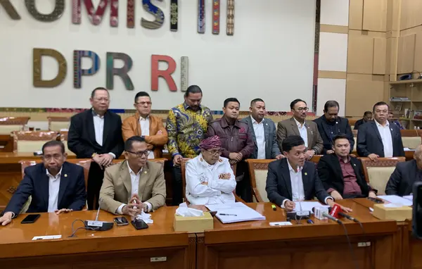 Fungsi Obat Orphen Apa? Ini Kandungan, Dosis, dan Efek Samping - Feeds ...