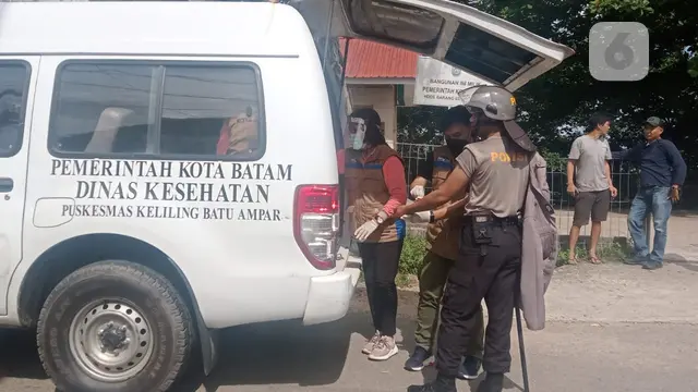 Penertiban Bangunan Liar di Batam, 3 Polisi Jadi Korban, 14 Warga ...