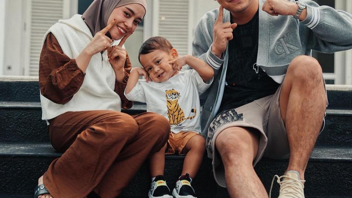 Potret Keluarga Lesti Kejora Bersama Rizky Billar dan Anak, Tingkah ...