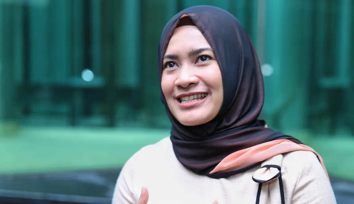 Ikke Nurjanah dan Cerita Keputusannya Mantap Berhijab - Photo Fimela.com