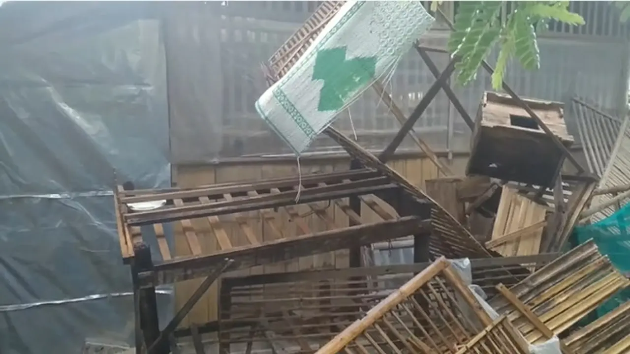 6 Potret Rumah Lord Rangga Petinggi Sunda Empire, Sederhana - Hot ...