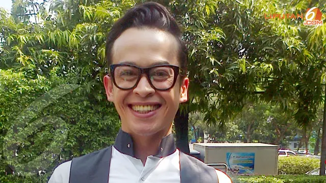 Dave Hendrik Kapok Jadi Presenter Acara Anak Muda - ShowBiz Liputan6.com