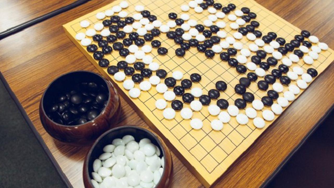 Kecerdasan Buatan Google Kalahkan Juara Permainan Papan 'Go'