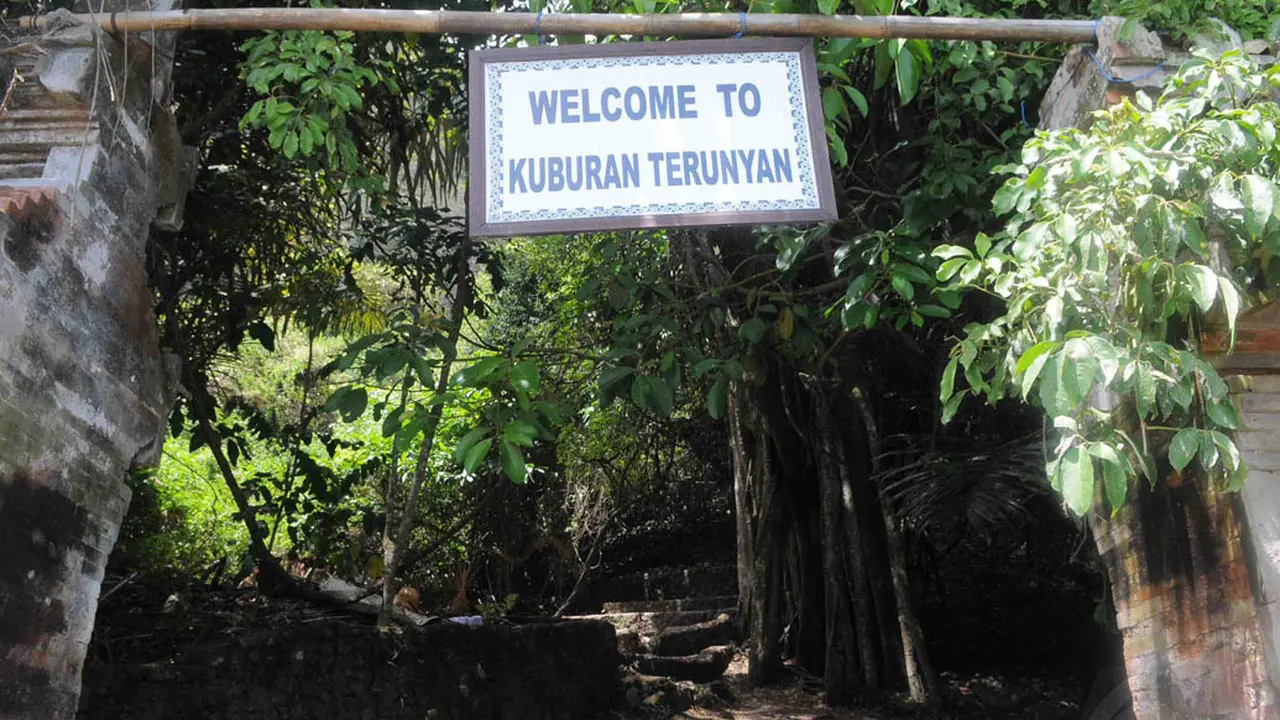 Sejarah Pemakaman Desa Trunyan yang Populer hingga Mancanegara ...