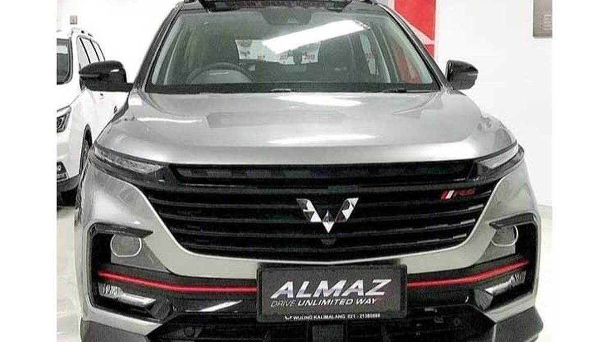 Sudah Bisa Dipesan, Wuling Almaz RS Mulai Rp 360 Jutaan - Otomotif ...