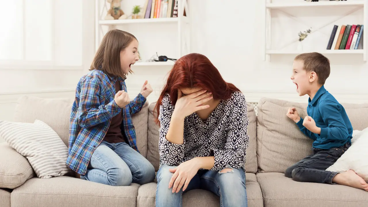 5 Cara Menghadapi Anak yang Bertengkar - Parenting Fimela.com