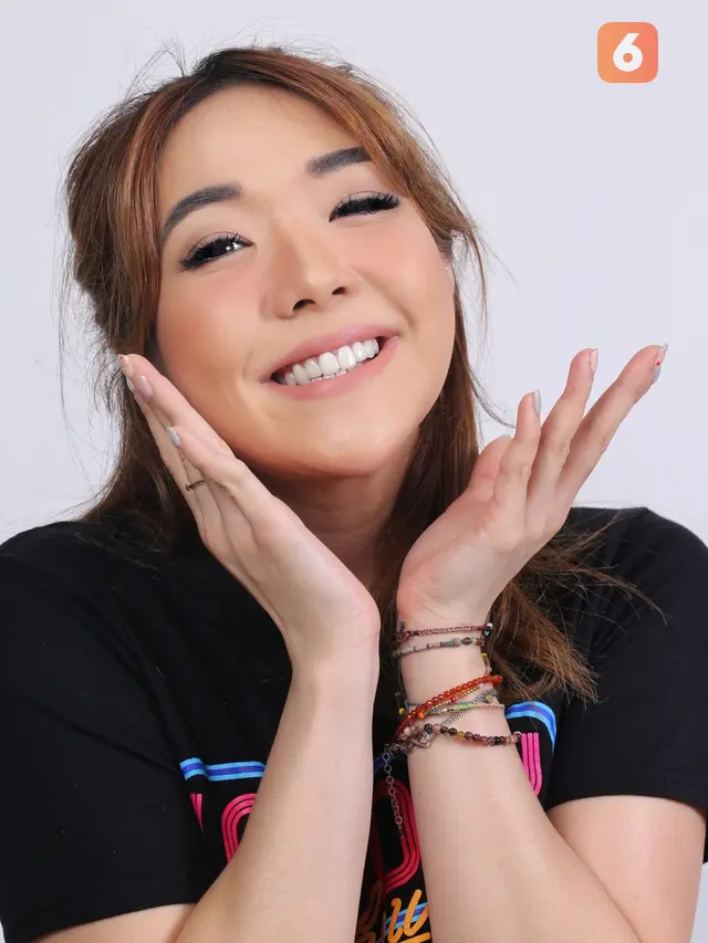 Gisella Anastasia Nyanyikan Lagu Cinta Untuk Wijin? - ShowBiz Liputan6.com