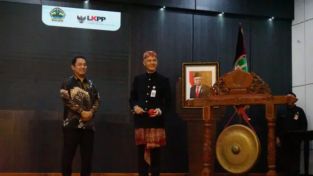 Gandeng LKPP, Pengadaan Baju Dinas Pemprov Jateng Hemat Rp 74 Miliar - Bisnis Liputan6.com