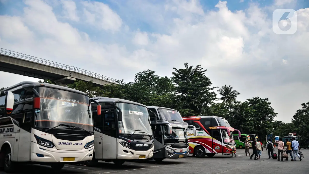 Lewat Modernisasi Terminal, Penumpang Tak Lagi Antre Pesan Tiket Bus ...