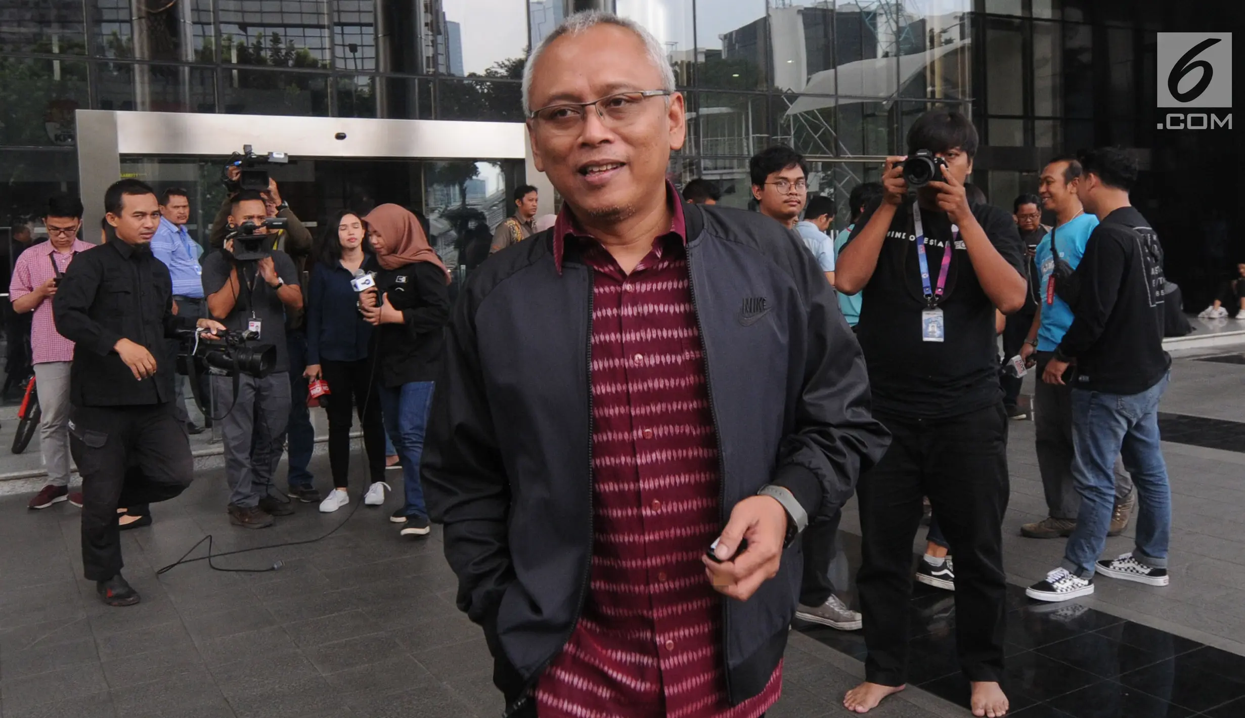 FOTO: Kasus E-KTP, KPK Panggil Anggota DPR Arif Wibowo - Foto Liputan6.com