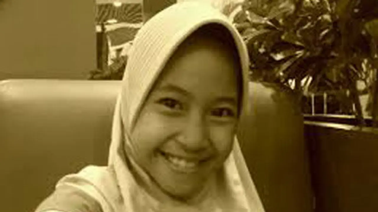 6 Potret Jadul Adiba Khanza Saat Kecil, Ungkap Kerinduan ke Ustaz Jefri Al Buchori - Hot ...