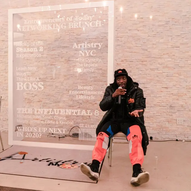 Kisah Mugzy McFly, Remaja Bronx yang Sukses Berkarier di Dunia Fashion ...